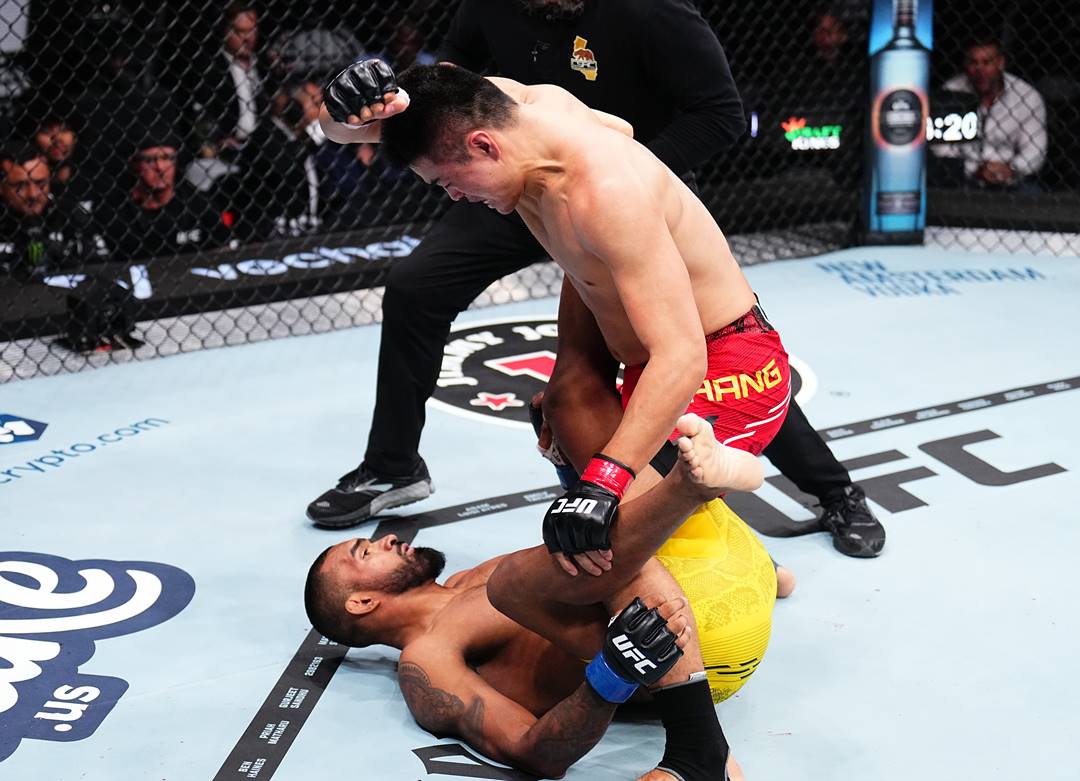 2024年2月18日UFC298 张明扬vs布伦森-里贝罗 – 战报[单场视频] Zhang Mingyang vs. Brendson ...